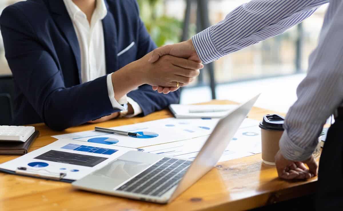 Rates on Deal Structure: Optimize Your Business Agreements